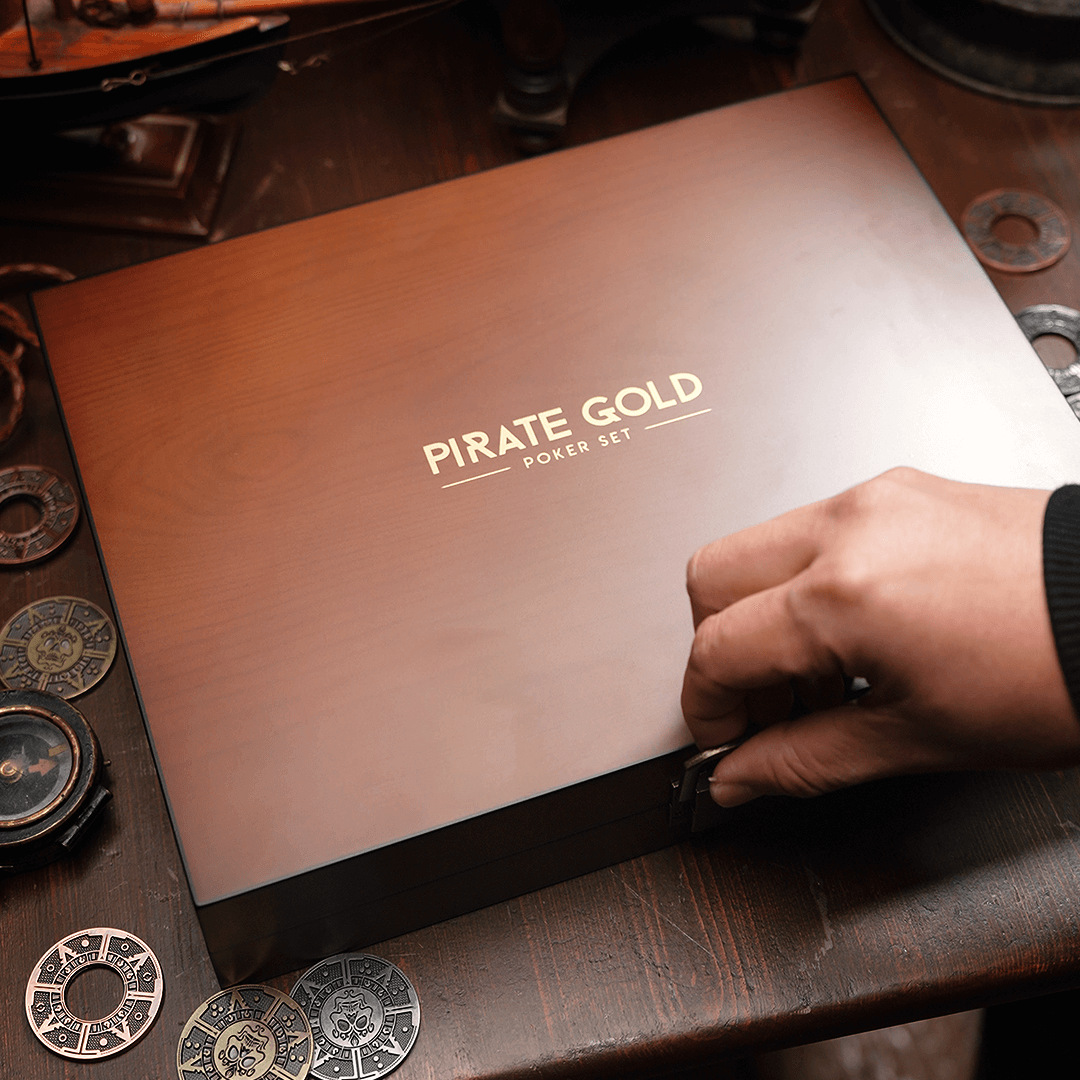 Metal Poker Chip Set 300pc The “Bundle Of Loot” – Pirate Gold Poker