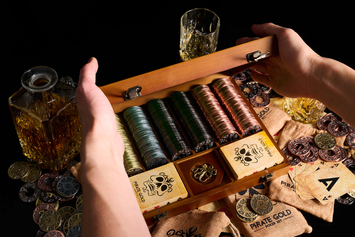 Wooden Case – Pirate Gold Poker